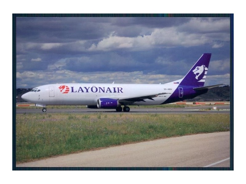 Layônair, B.737